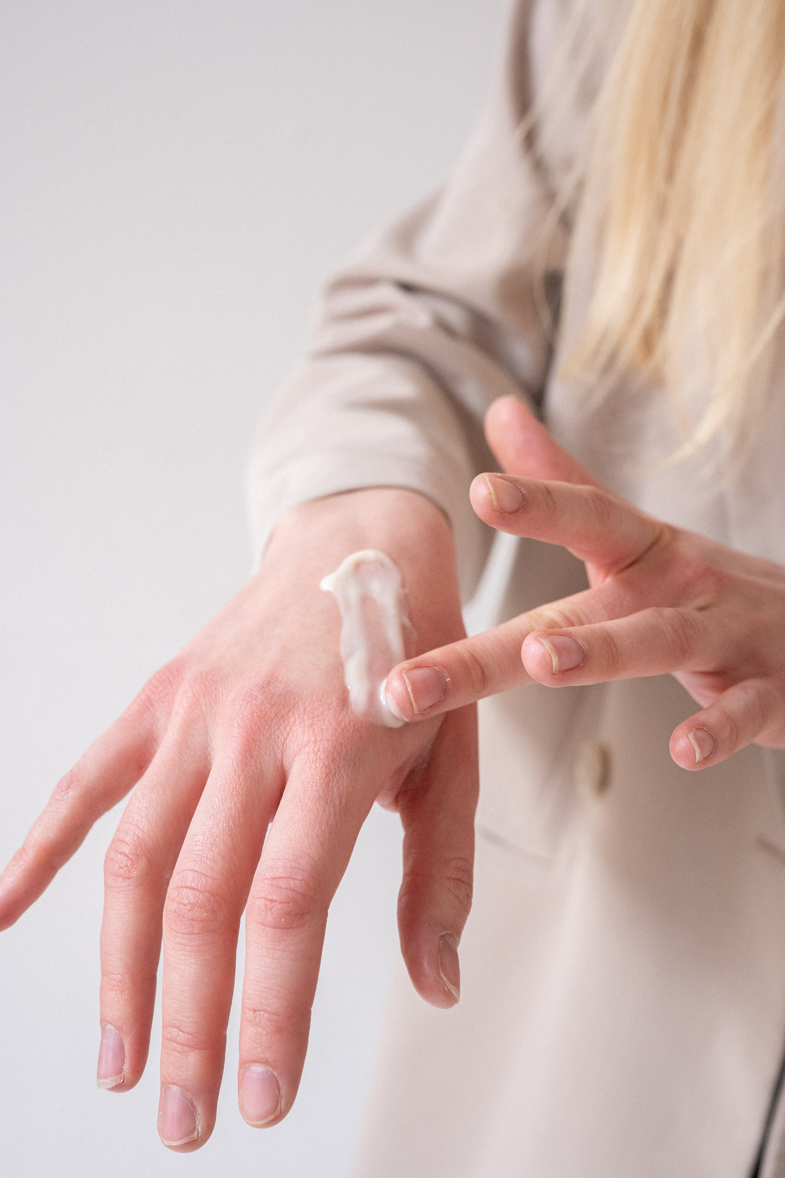 Lightweight Face Moisturizers That Hydrate Without Clogging Pores ...